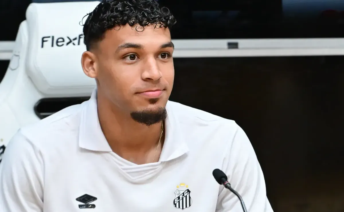 Victor Hugo causa polêmica ao comparar estruturas de Santos e Flamengo ...