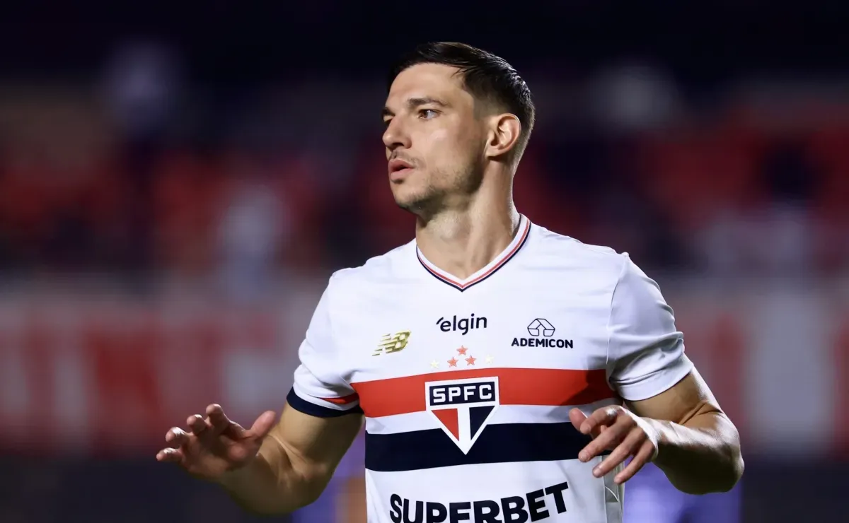 Cédric Soares celebra trajetória na Seleção e fala sobre futuro no São ...