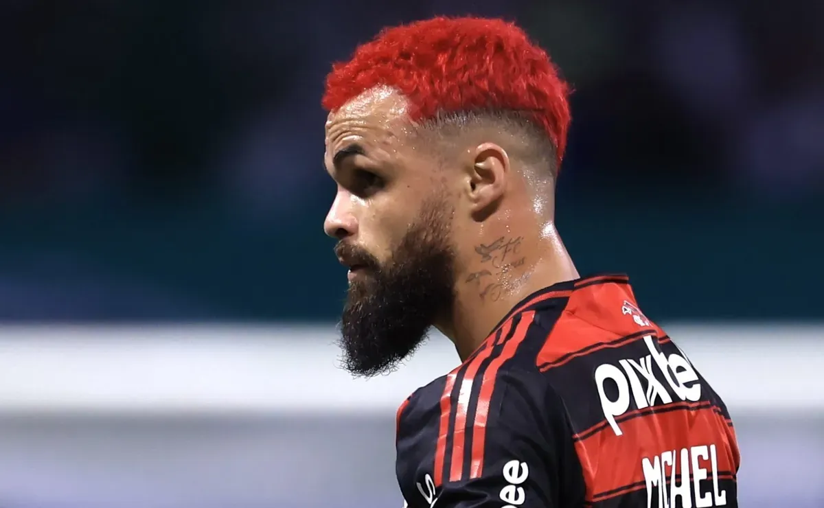 Flamengo pode liberar Michael + 63 milhões e perdoar dívida para contratar Vitão