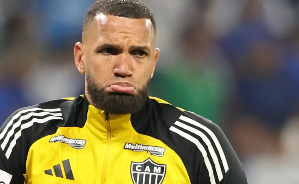 Everson sai do clubismo e rasga elogios ao Flamengo