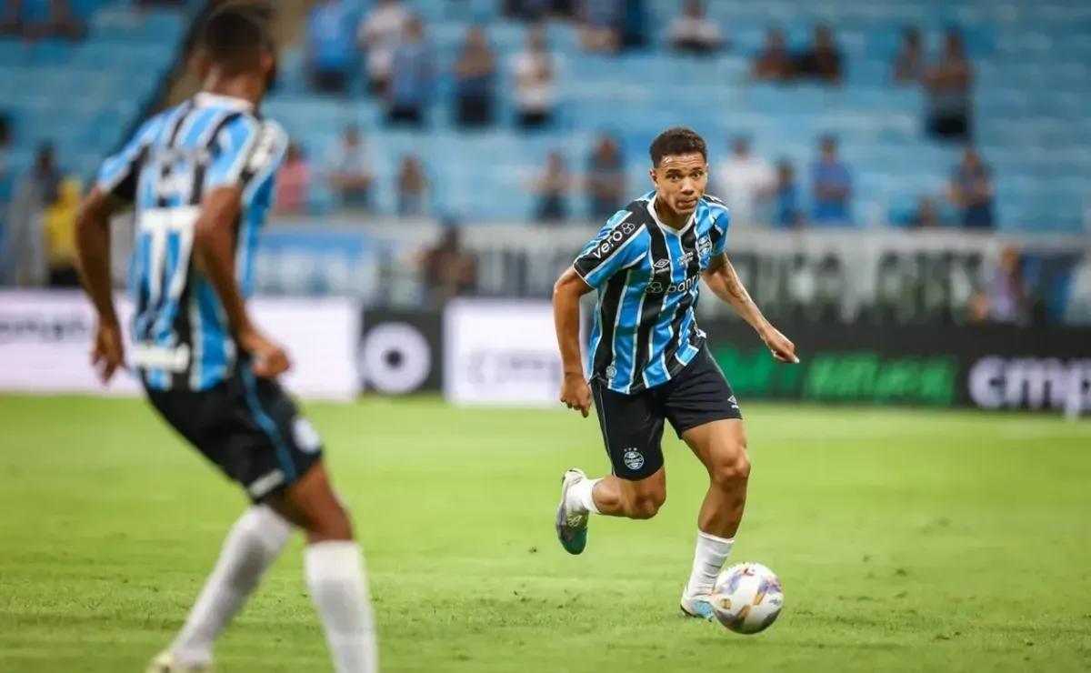 Grêmio rejeita oferta do Botafogo e mantém Viery no elenco, confira: