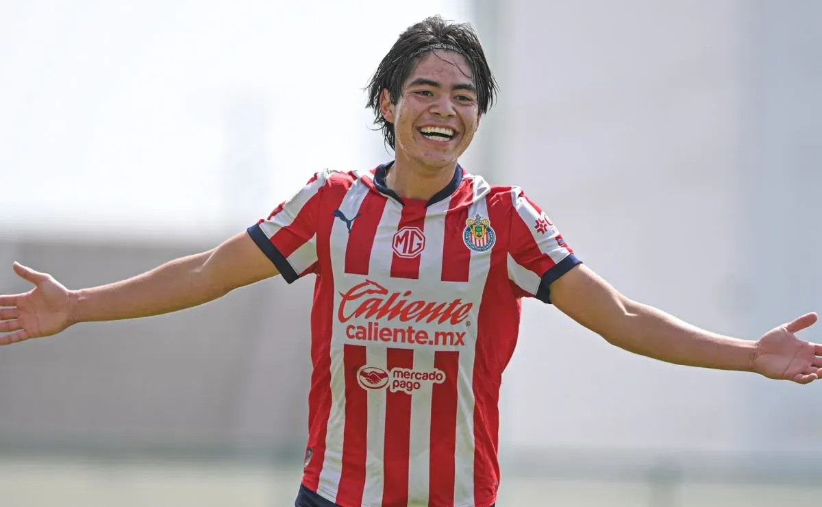Quién es Cristian Samir Inda, el juvenil de 17 años que debutó en Chivas
