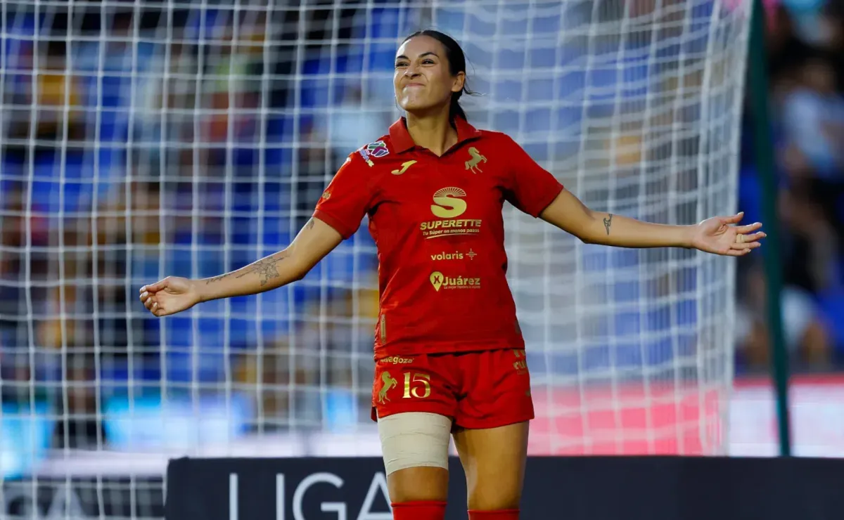 Chivas Femenil va por el fichaje de Jasmine Casarez