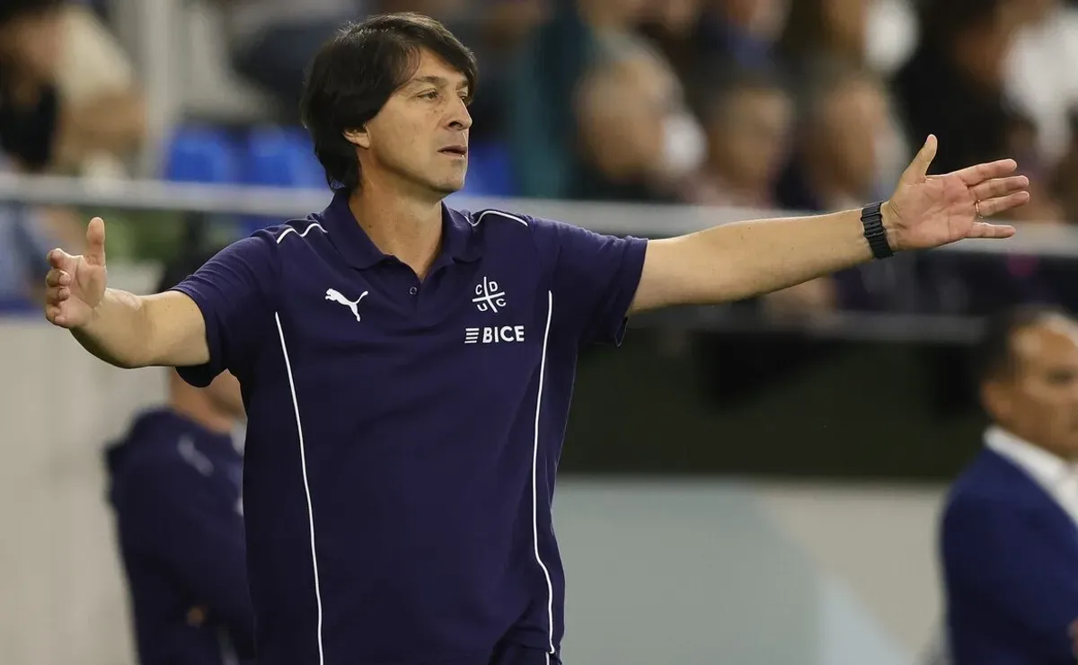 Daniel Garnero sufre duro revés para cerrar el año en UC - Bolavip Chile