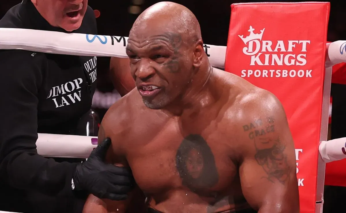 Mike Tyson finally breaks silence on comeback fight after controversial ...