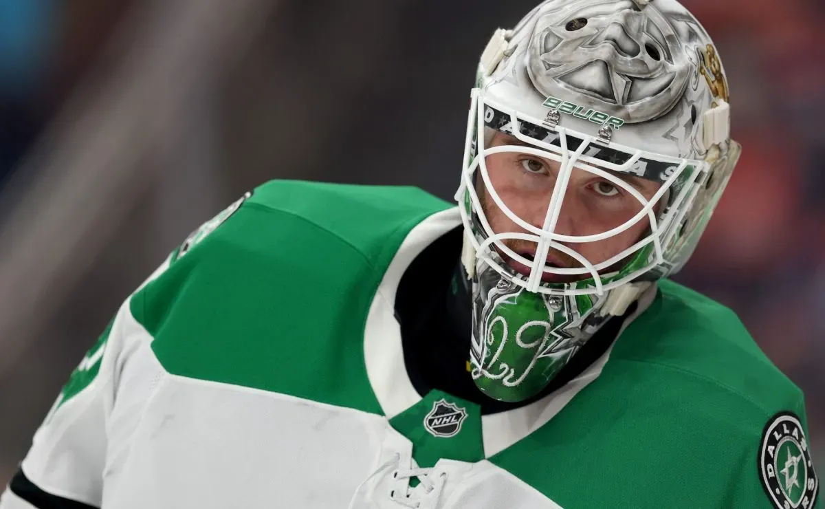 Stars players reportedly unhappy with Peter DeBoer's handling of Jake ...