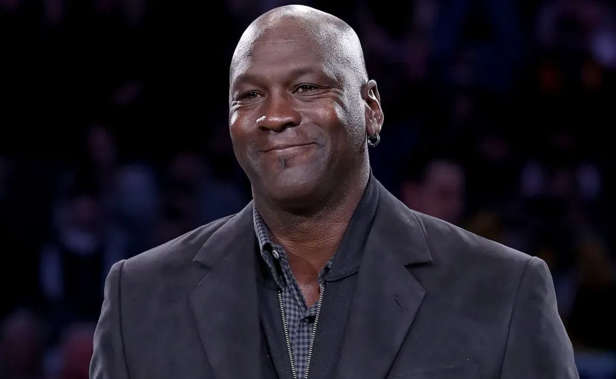 NBA rumors: Reports of Michael Jordan’s $40 million contract with NBC ...