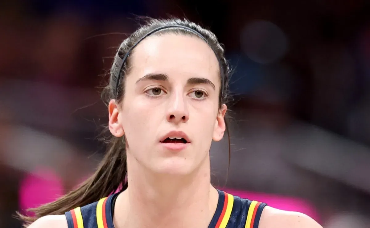 Caitlin Clark and Indiana Fever just had enough of WNBA referees after ...