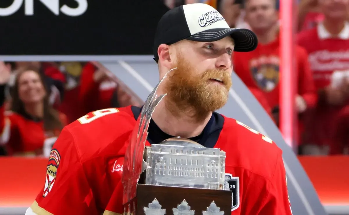 NHL News: Panthers' Sam Bennett shares candid message after earning ...