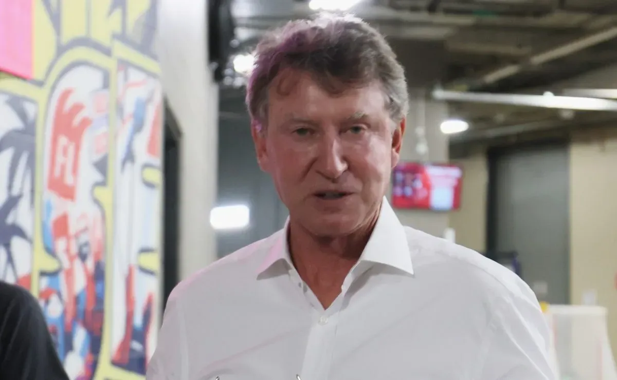 NHL legend Wayne Gretzky breaks silence on Oilers' Stanley Cup collapse ...