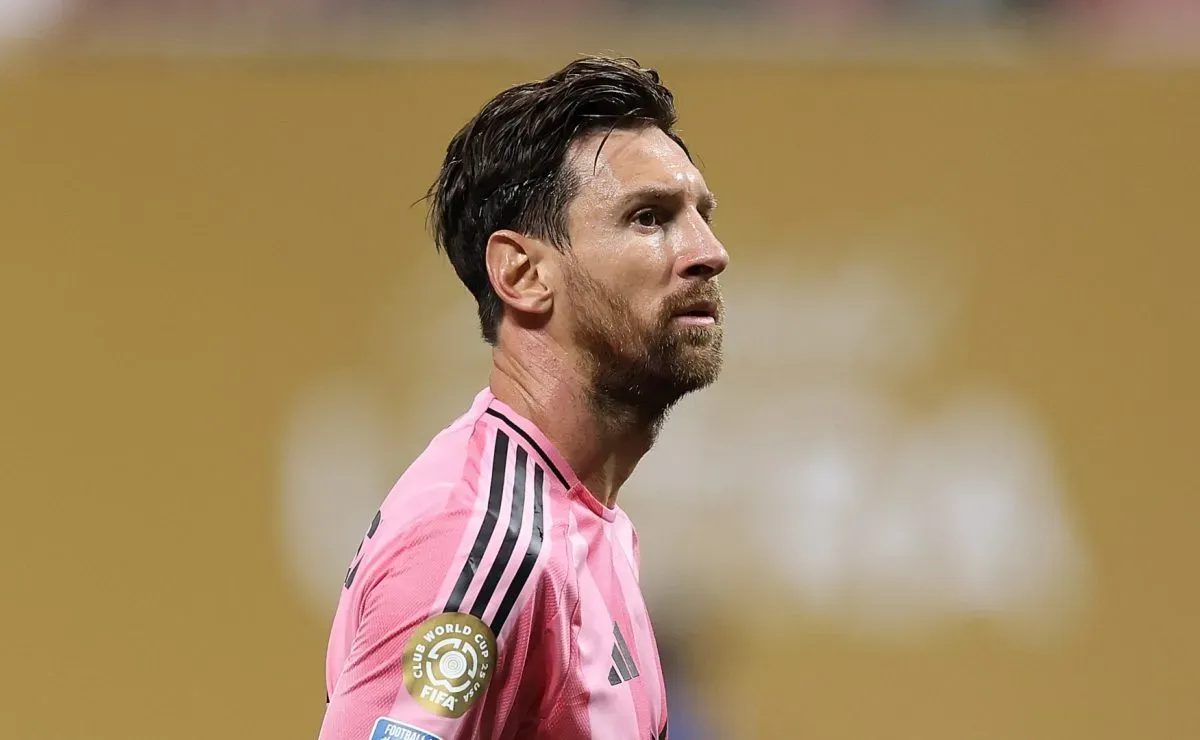 Is Lionel Messi playing today for Inter Miami vs Palmeiras at the FIFA ...