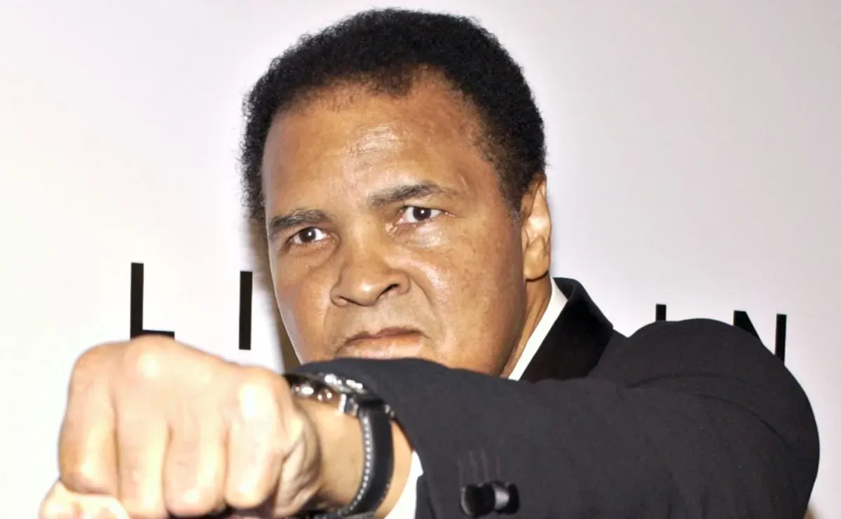 Jake Paul sends boxing world into frenzy with Muhammad Ali comparison ...