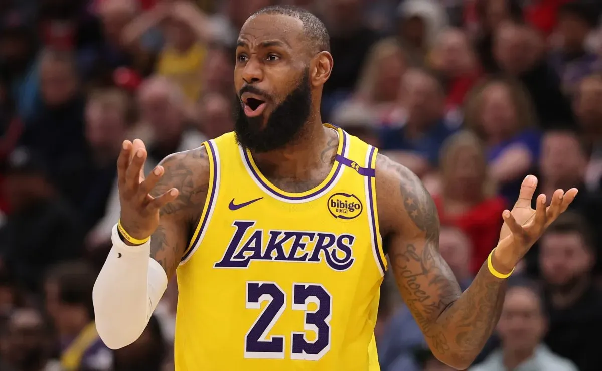 LeBron James reportedly loses key Lakers teammate ahead of 2025-26 NBA ...