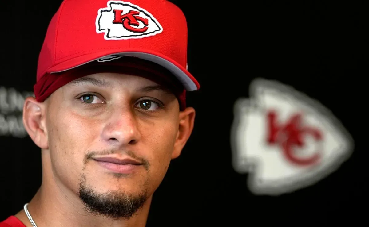 Not Myles Garrett or T.J. Watt: Chiefs star Patrick Mahomes reveals the ...