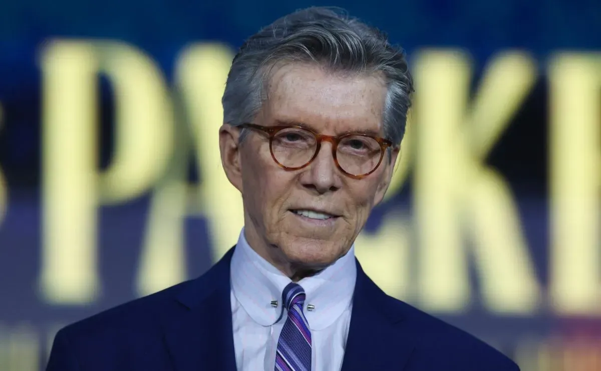 Michael Buffer's net worth: How much money does the legendary ring ...