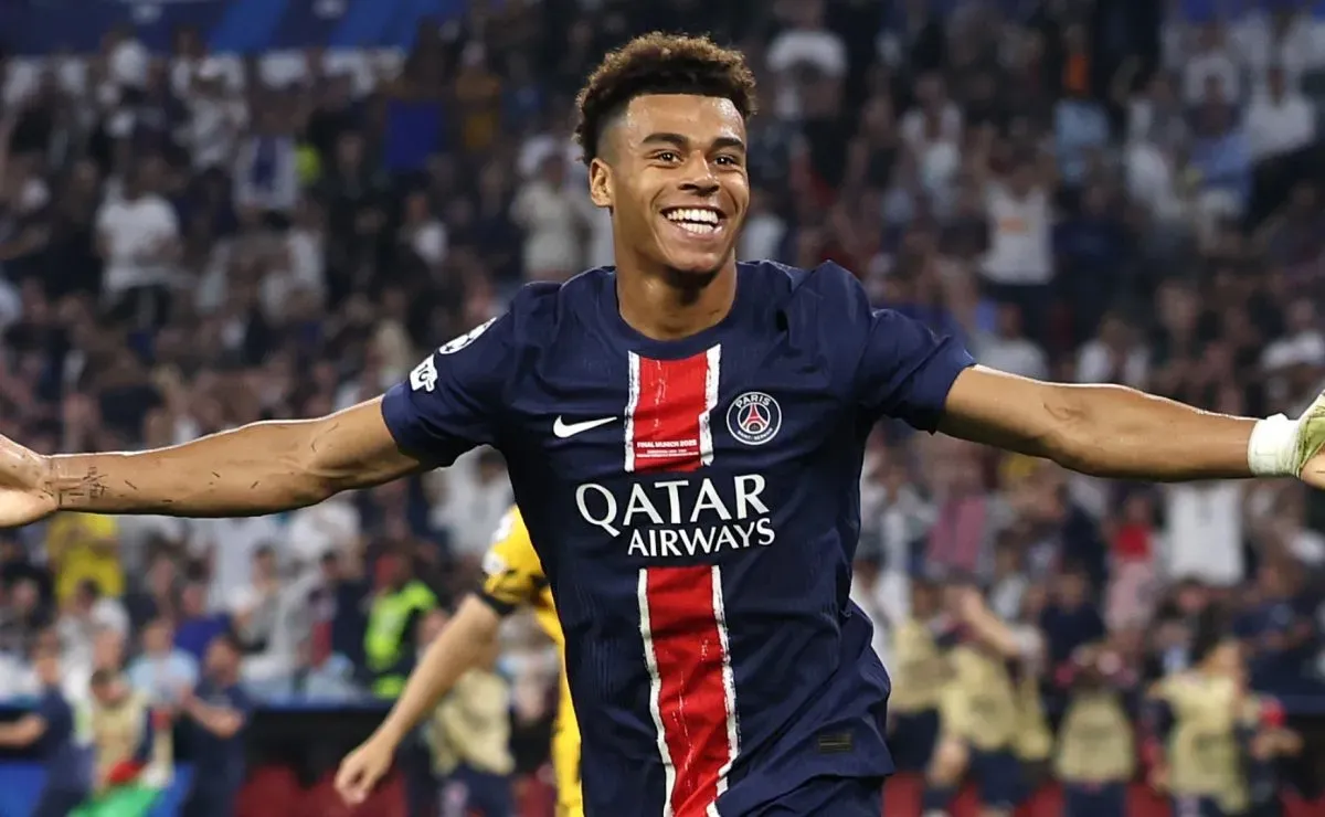 Desire Doue's profile: Age, love life, social media, career, stats and ...