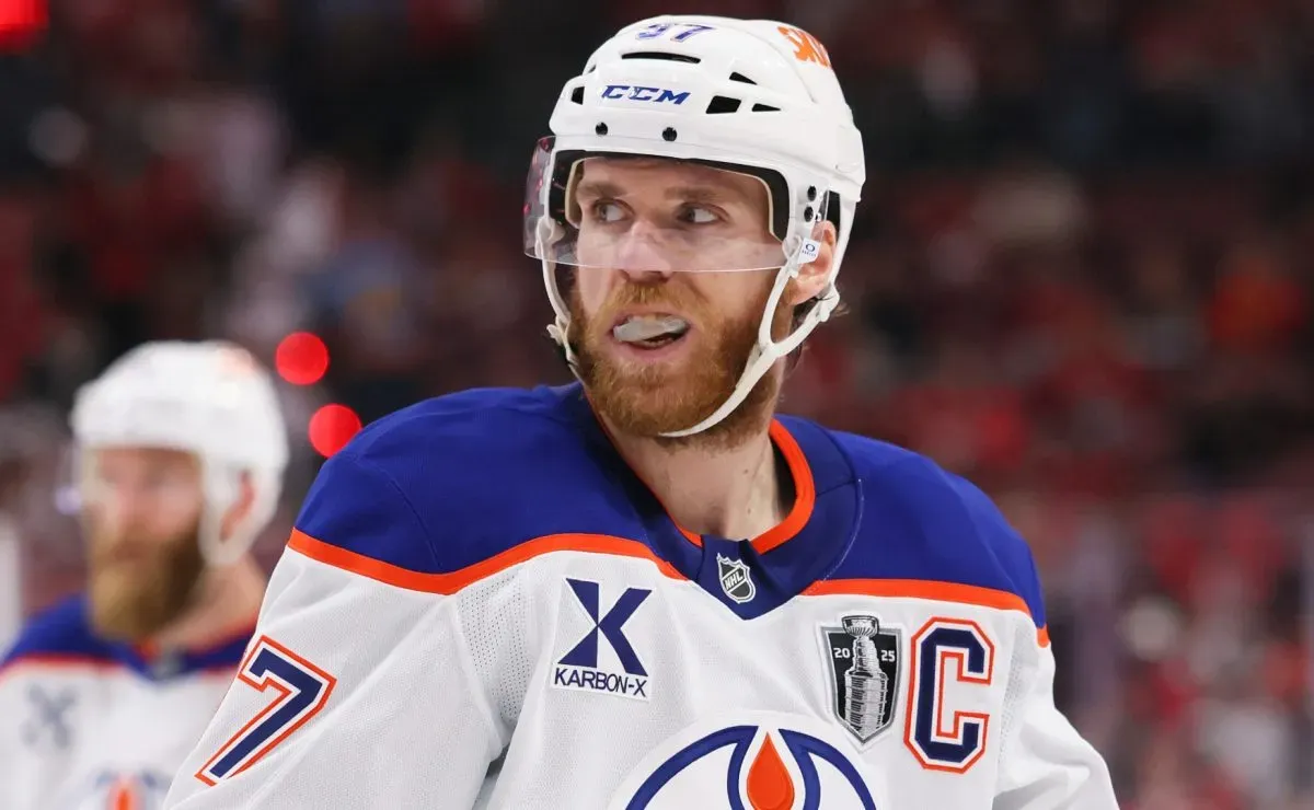 Connor McDavid, Oilers lose key star forward to Sharks on $3 million ...