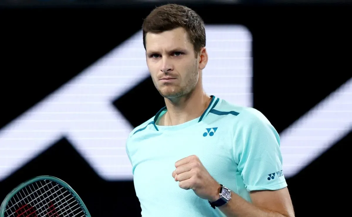 Hubert Hurkacz's profile: Age, love life, injury, career, ranking and ...