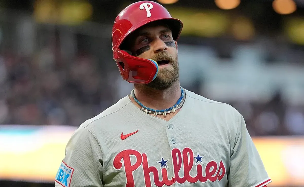 Bryce Harper's Phillies reportedly facing roadblocks in pursuit of Guardians' elite trade ...