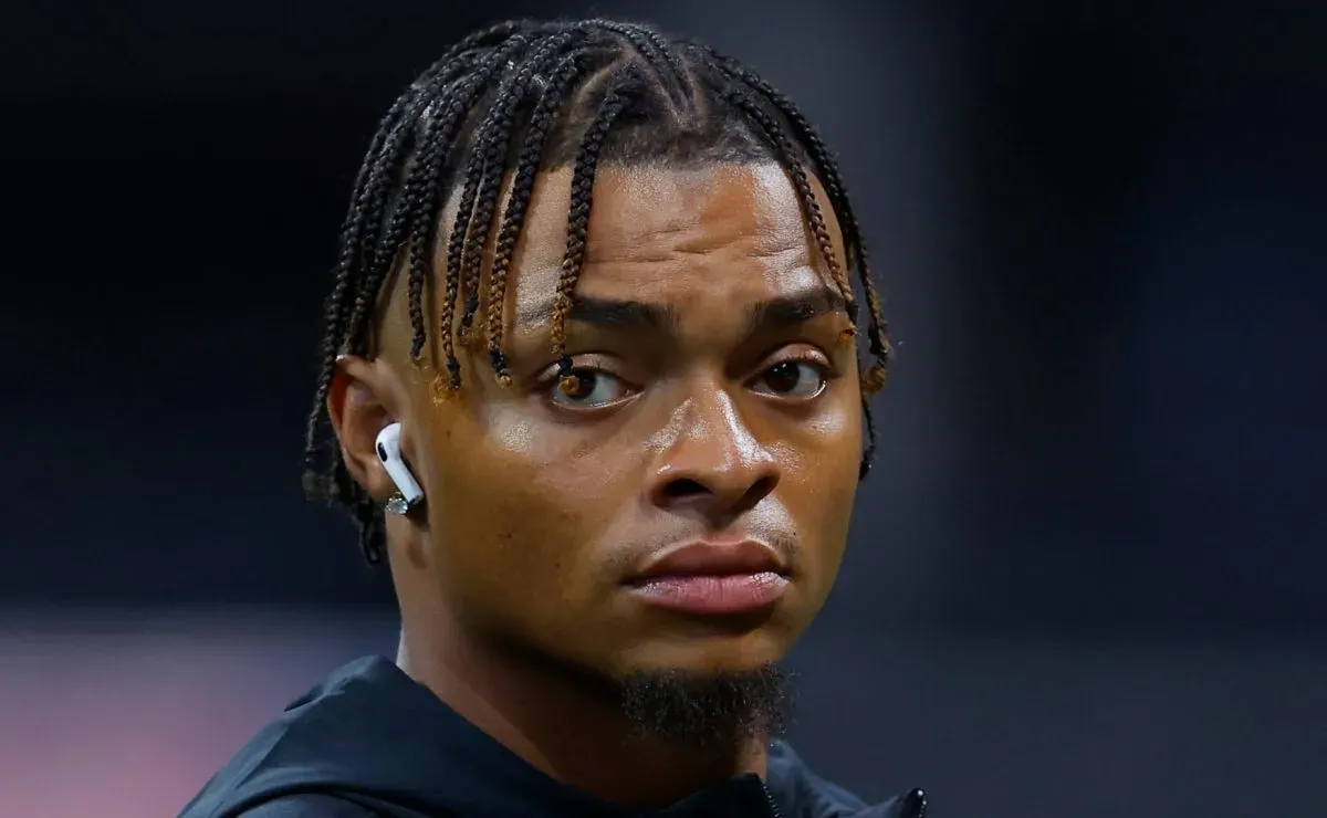 Justin Fields receives update from Jets regarding key weapon's contract ...