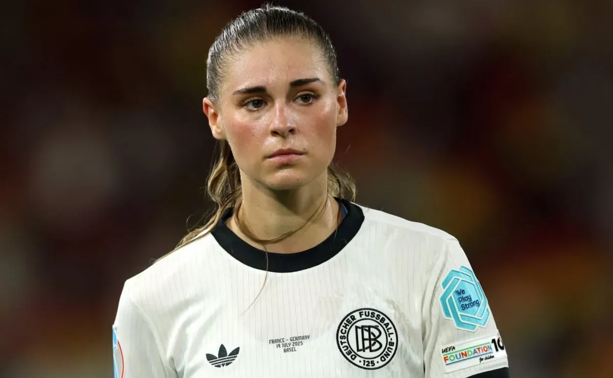 Jule Brand's profile: Age, height, love life, jersery number, career ...