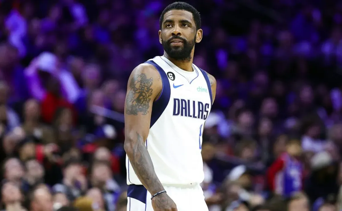 Mavericks’ Kyrie Irving teammate names his all-time Dallas starting ...