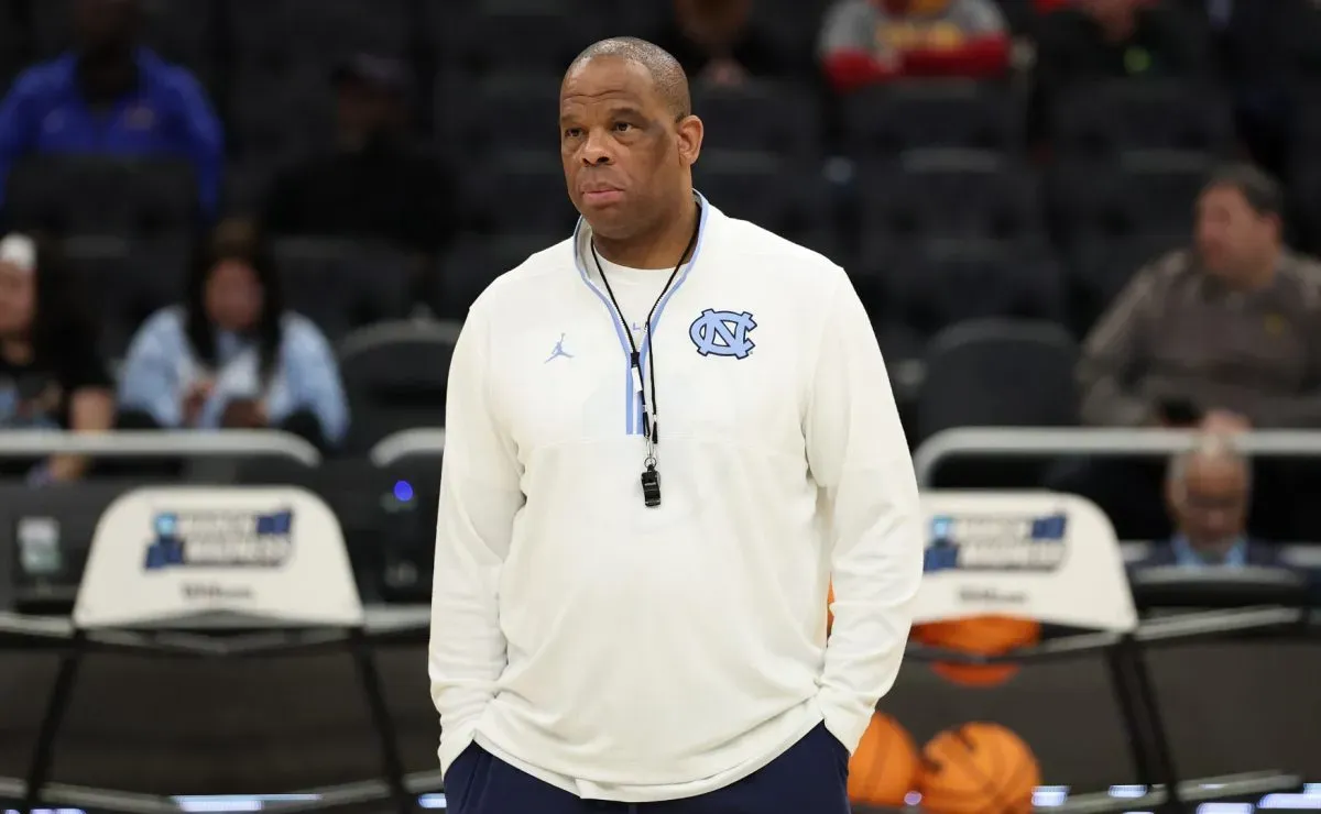 NCAA analyst paints grim picture for UNC, Hubert Davis - Bolavip US