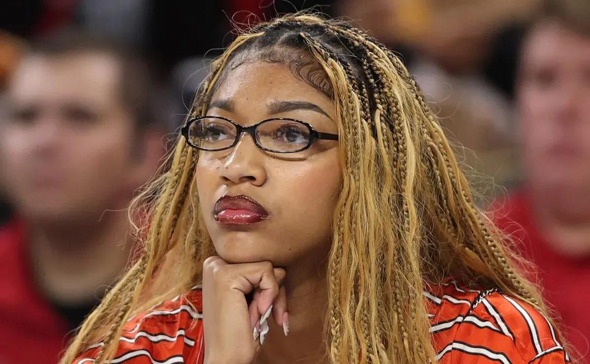 Is Angel Reese playing for Chicago Sky vs Connecticut Sun tonight ...