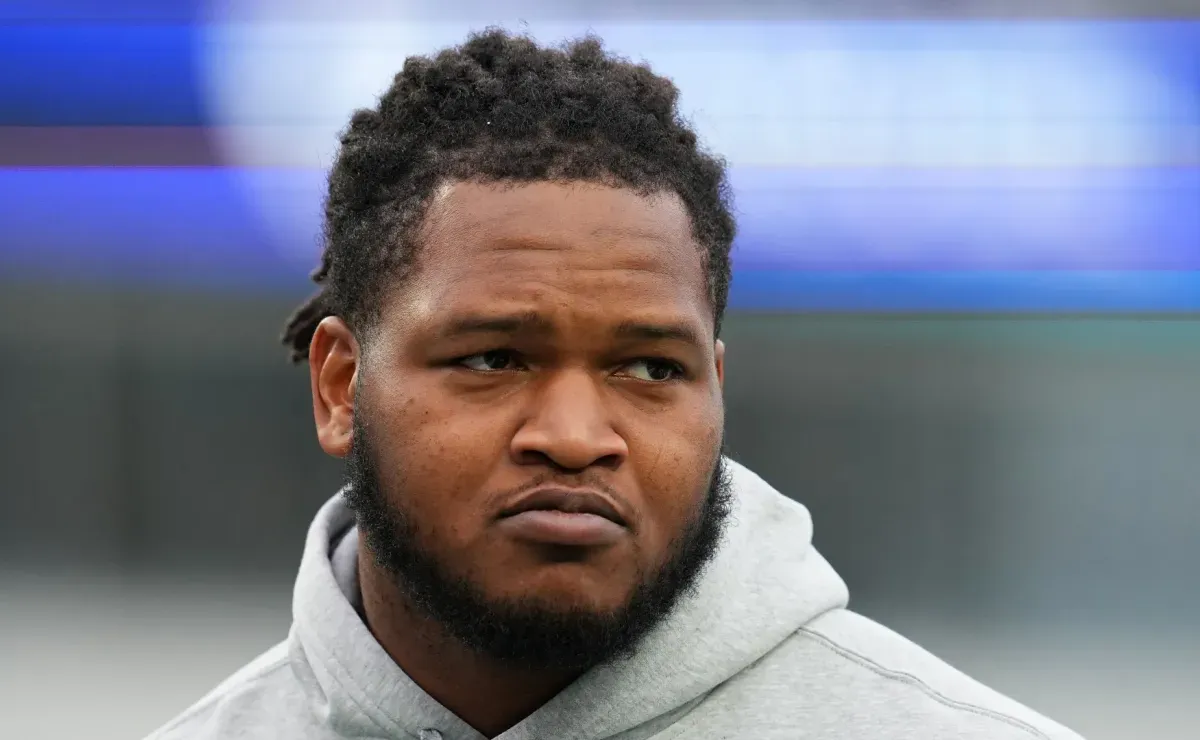 As Jalen Carter faces potential suspension for spitting on Dak Prescott ...