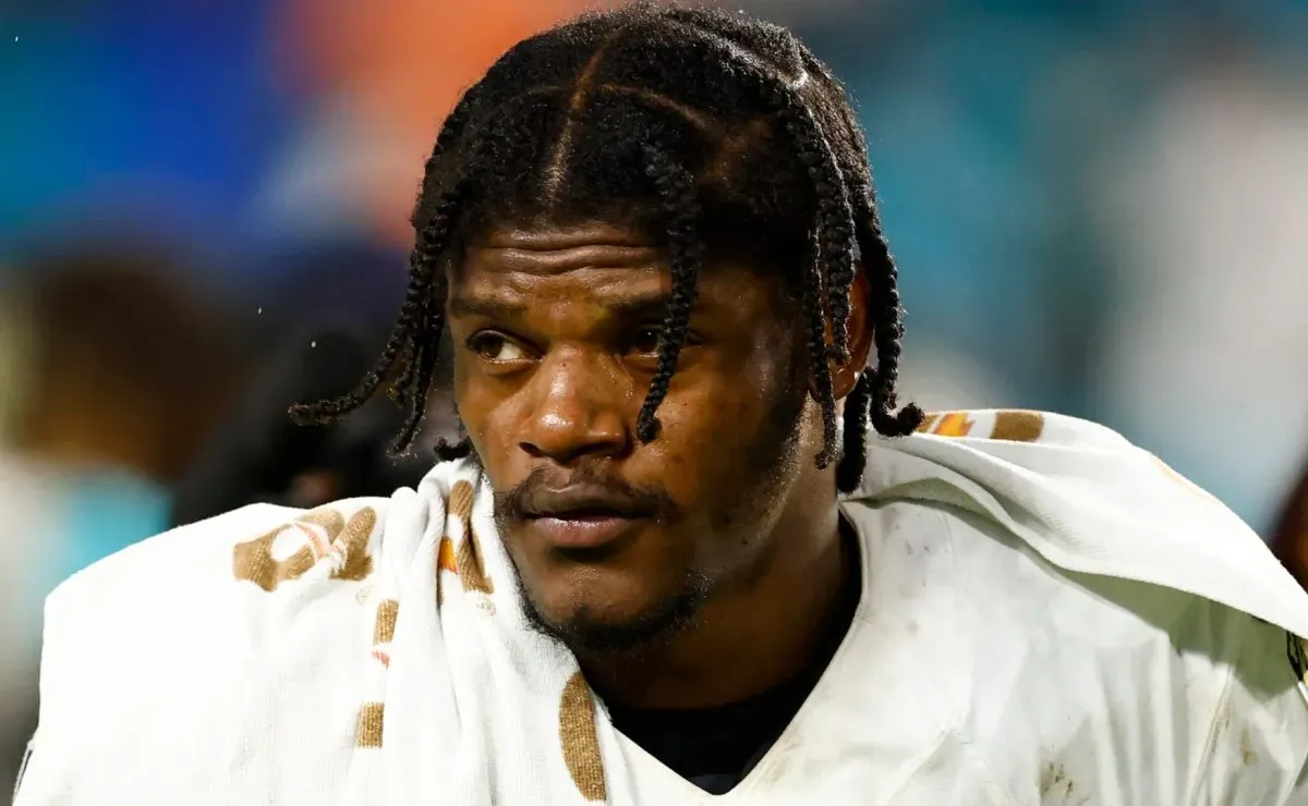 Lamar Jackson breaks silence after pushing Bills fan who hit him and ...