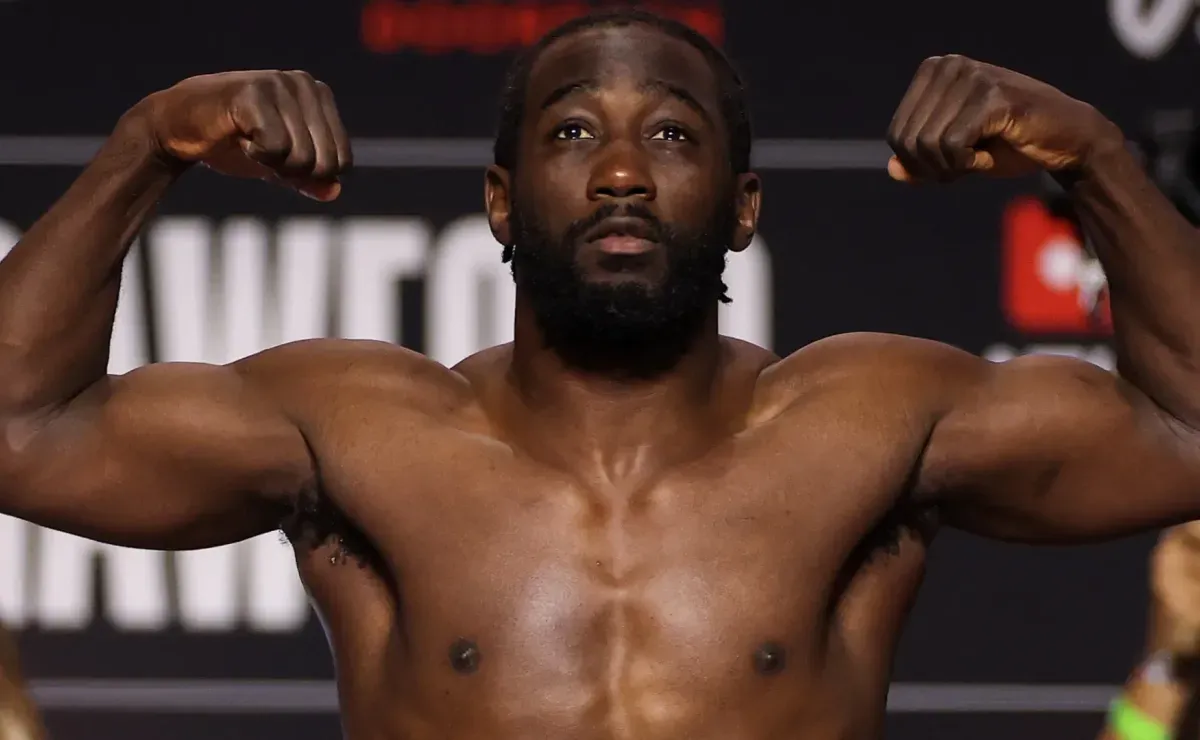 Terence Crawford's four-word reaction to beating Canelo Alvarez ...