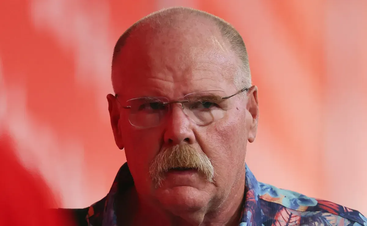 Andy Reid weighs in on Travis Kelce and Chiefs players wearing ...