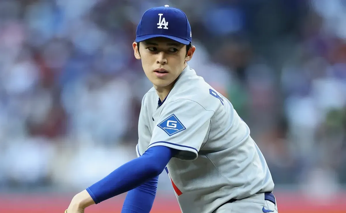 Dodgers HC Dave Roberts offers promising update on Roki Sasaki's return ...