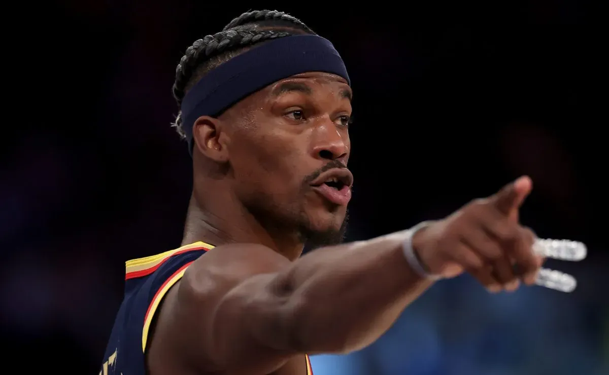 Warriors’ Jimmy Butler is taking the lead in bringing the team together ...