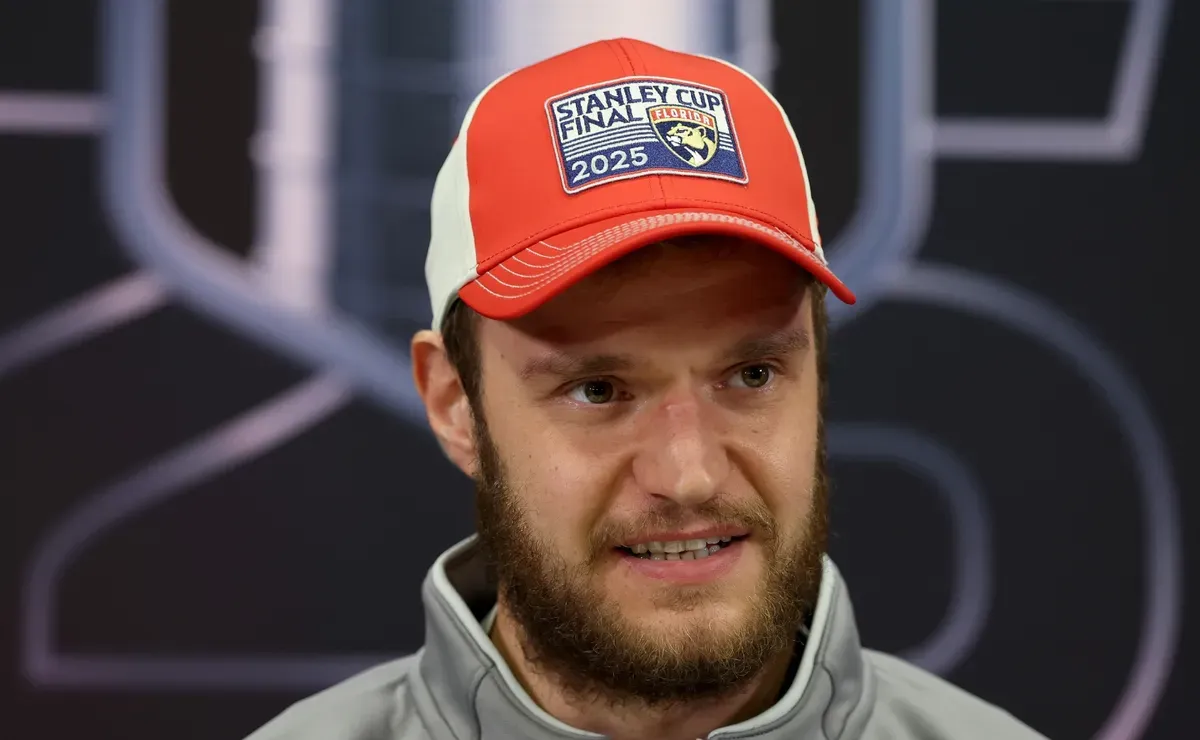 NHL News: Aleksander Barkov suffers injury that brings back bad omen ...