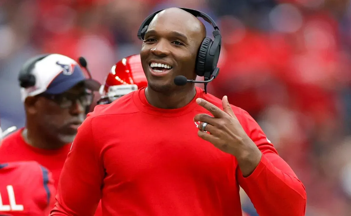 DeMeco Ryans makes it clear how important Lamar Jackson is to a team ...