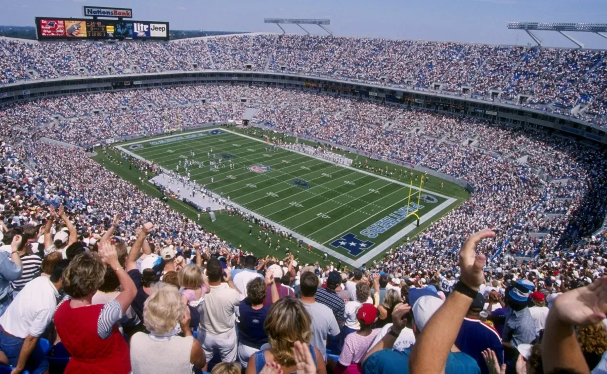 NFL stadiums with artificial turf: Modern surfaces redefining the game ...