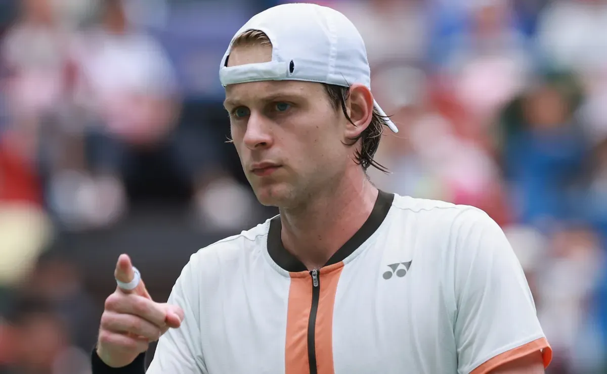 Zizou Bergs' profile: Age, height, private life, coach, carrer and more of the Belgian tennis ...