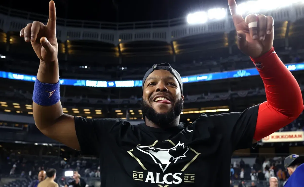 Vladimir Guerrero Jr. and Big Papi's celebration turns heads, goes ...