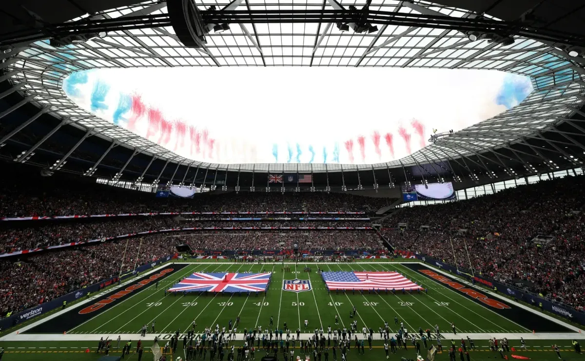 Who's the halftime show performer for the Jets vs Broncos Week 6 London ...