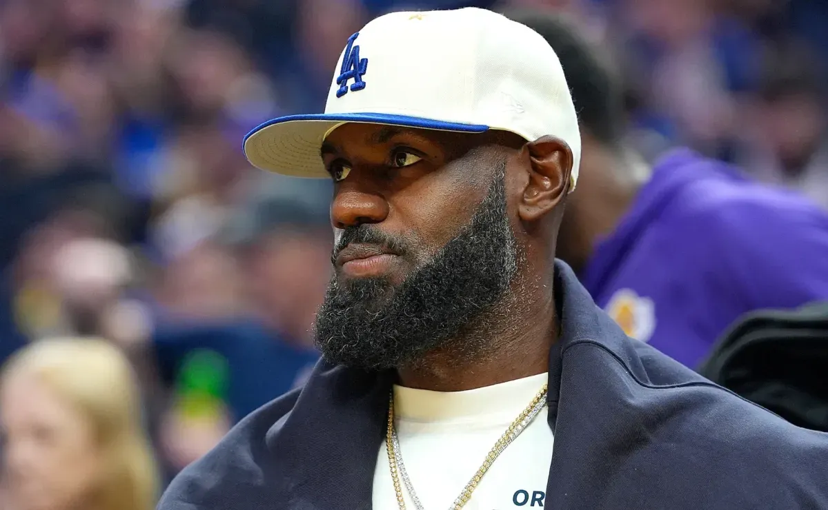 Lakers' key player shares insight on adapting his playstyle in LeBron ...