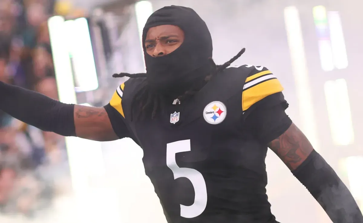 Fans react to Jalen Ramsey's performance during TNF game on Steelers vs ...