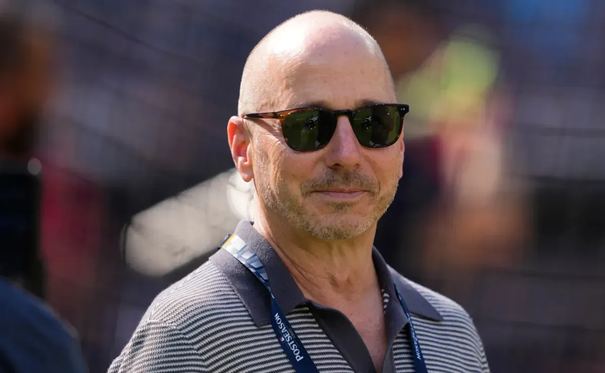 NY Yankees GM Brian Cashman fires back at legends Derek Jeter, Alex ...