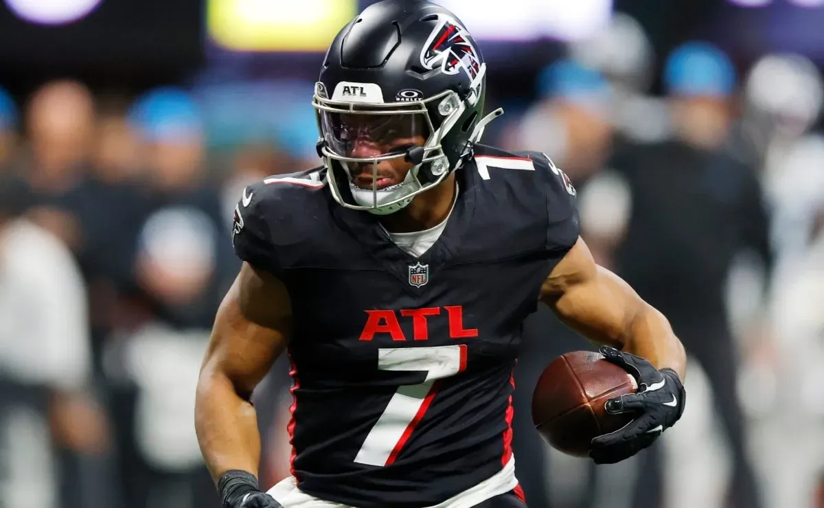 Falcons' Bijan Robinson reveals McCaffrey and others as big influences ...