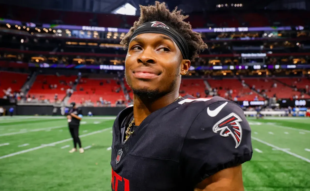 Is Darnell Mooney playing tonight for Falcons against 49ers on SNF in ...