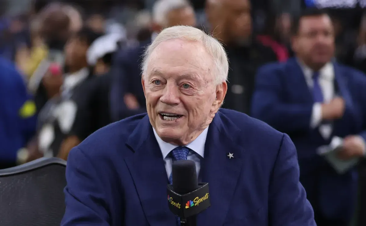 Jerry Jones reveals Cowboys' stern stance on potential move to help Dak ...