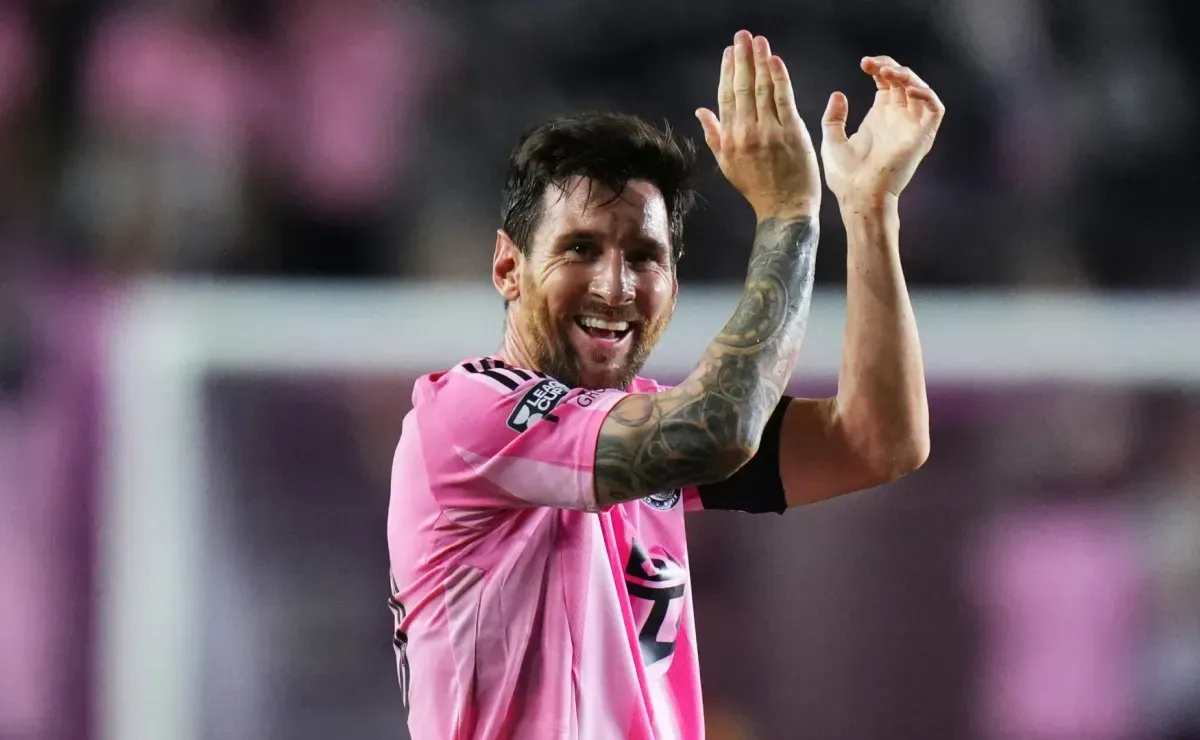 Lionel Messi breaks silence after signing Inter Miami contract ...