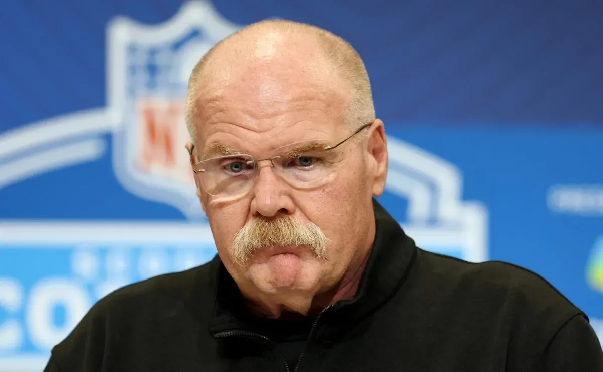 Andy Reid and Chiefs reportedly have a key update about Josh Simmons ...