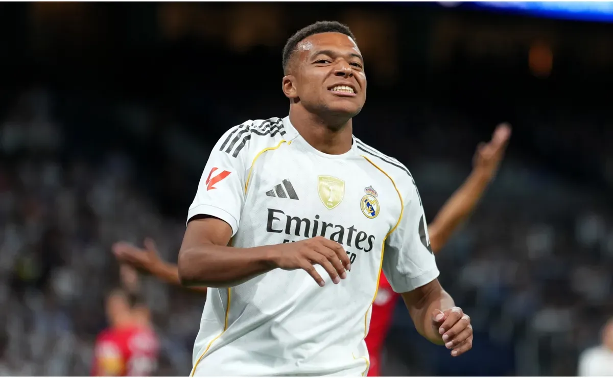 Mbappe misses penalty for Real Madrid vs Barcelona: How many have Messi ...