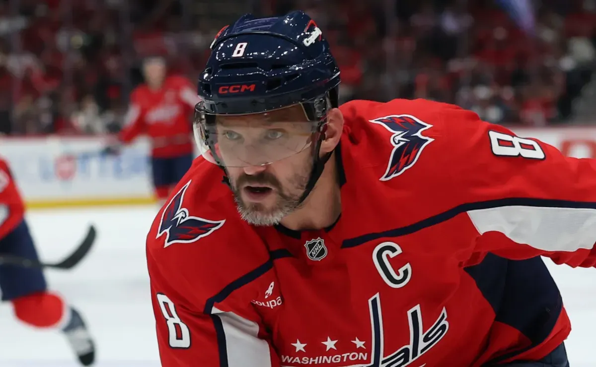 NHL News: Capitals HC Spencer Carbery confirms major setback for Alex ...